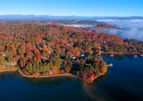 Home | Lakeside and retirement community - Keowee Key - Salem, SC